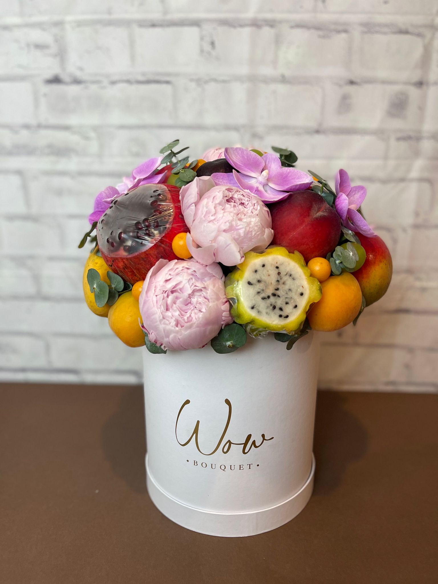 Peonies Box - WOWBouquet
